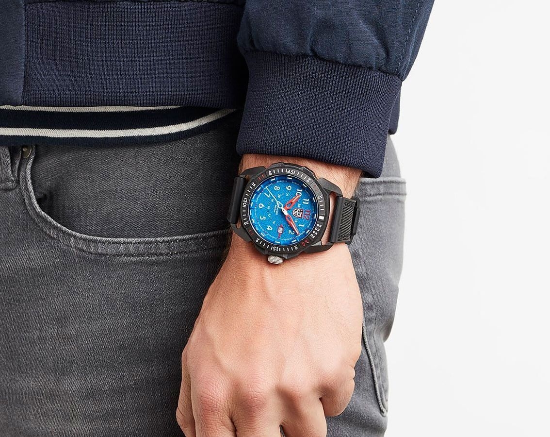 Luminox Ice Sar Arctic XL.1003 Men's Watch - GioielleriaLucchese.it