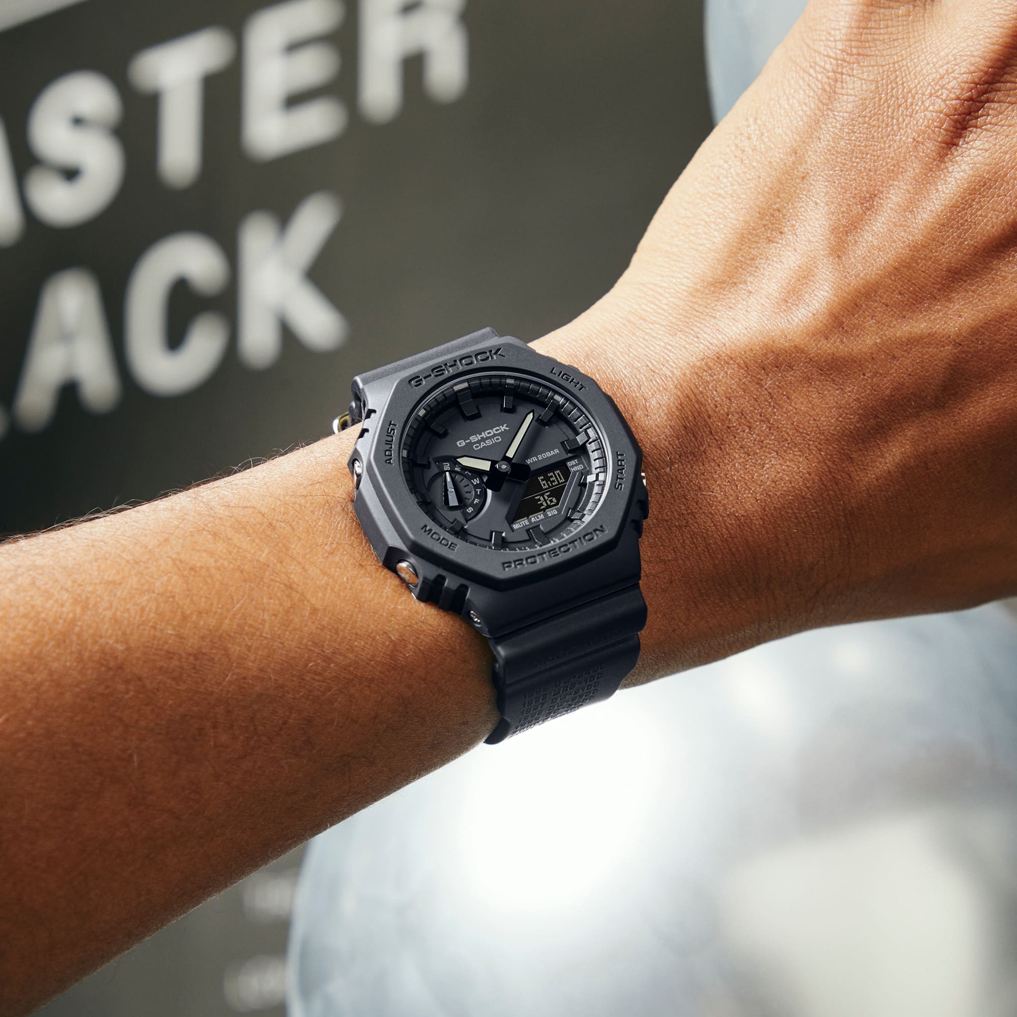 Orologio Casio G-Shock 40th Anniversary GA-2140RE-1AER ...